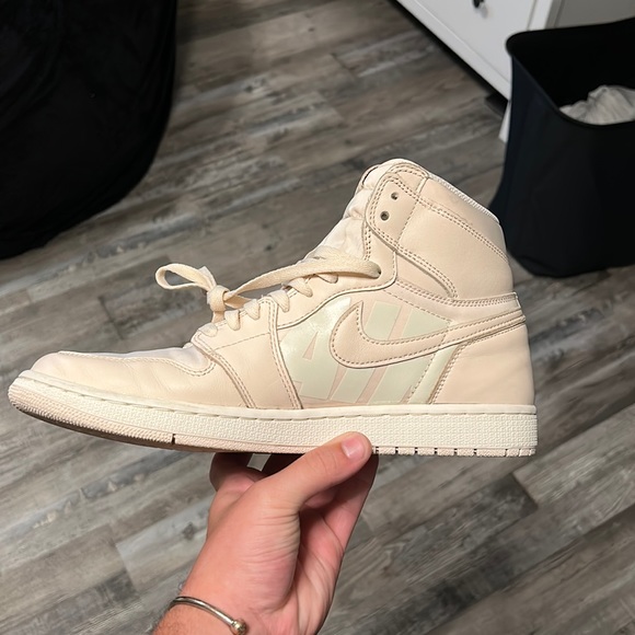 Jordan | Shoes | Air Joran Retro High Og Guava Ice Size 11 | Poshmark